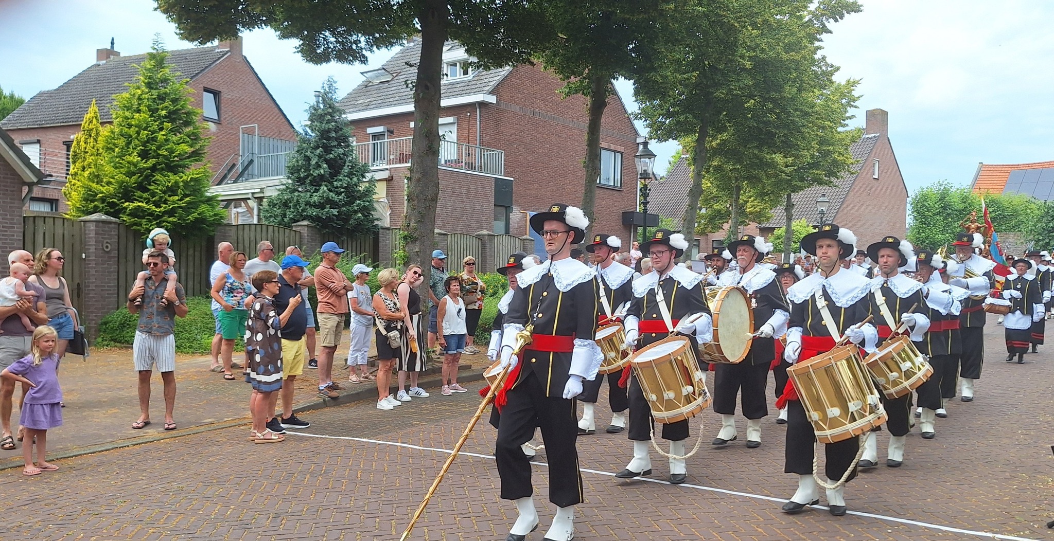 Volg Zondag onze schutterijen op ’t OLS!! – Gaer nao Naer